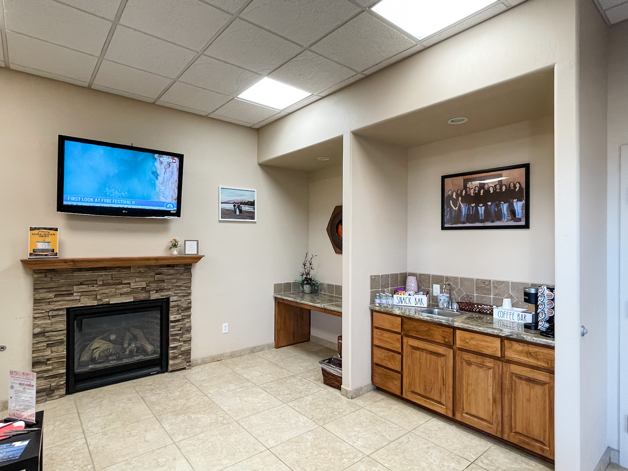 waiting-room-coffee-snack-bar-sandia-view-family-dental-rio-rancho ...