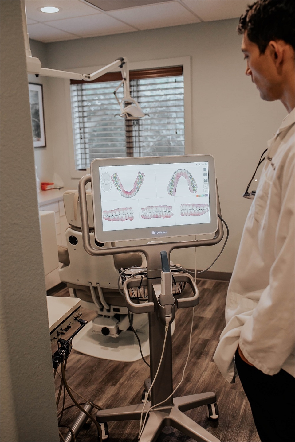 Sparks dentist Dr. Kanellis working on iTero Element at Kanellis Family ...