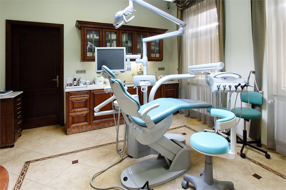 Dental Clinic | Dentagama